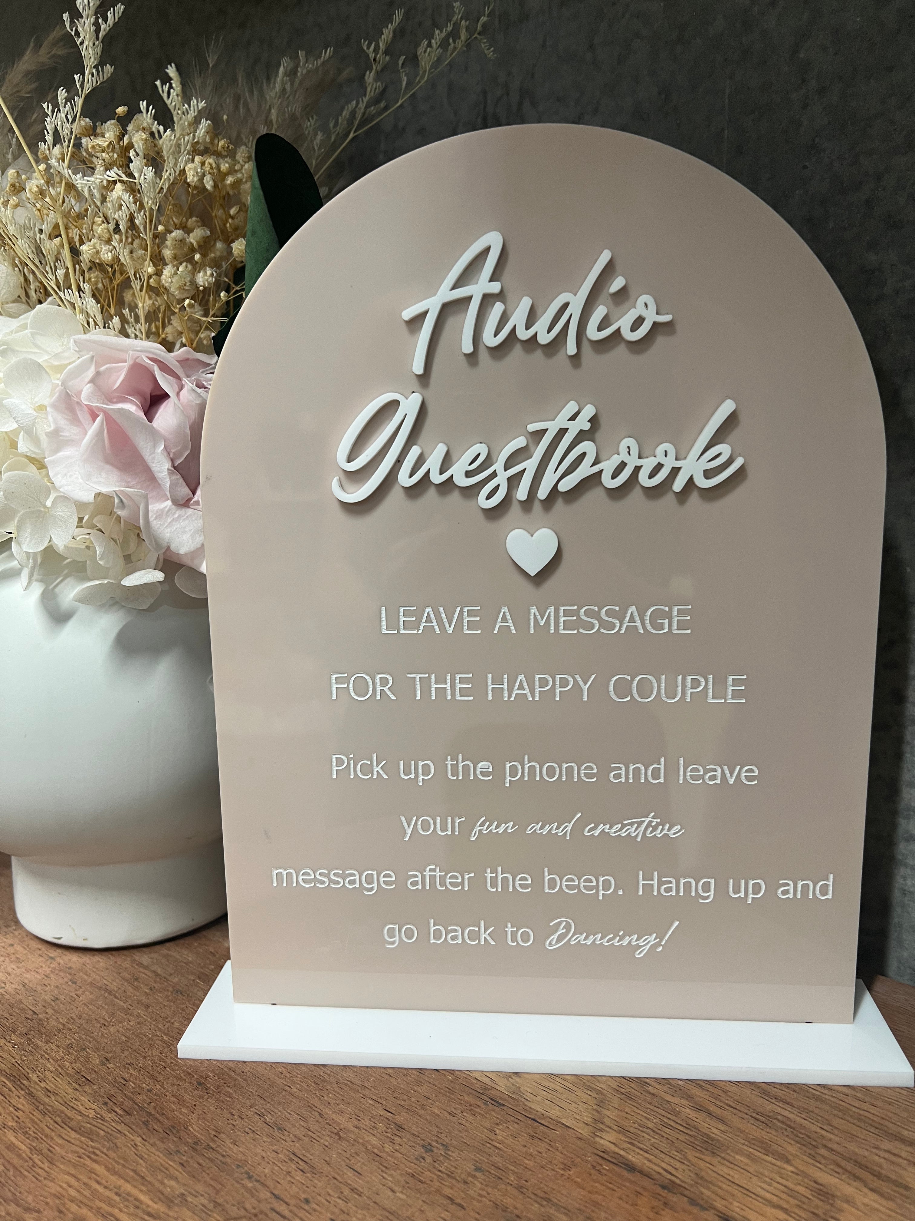 Table Signs – Two Daisies Creative