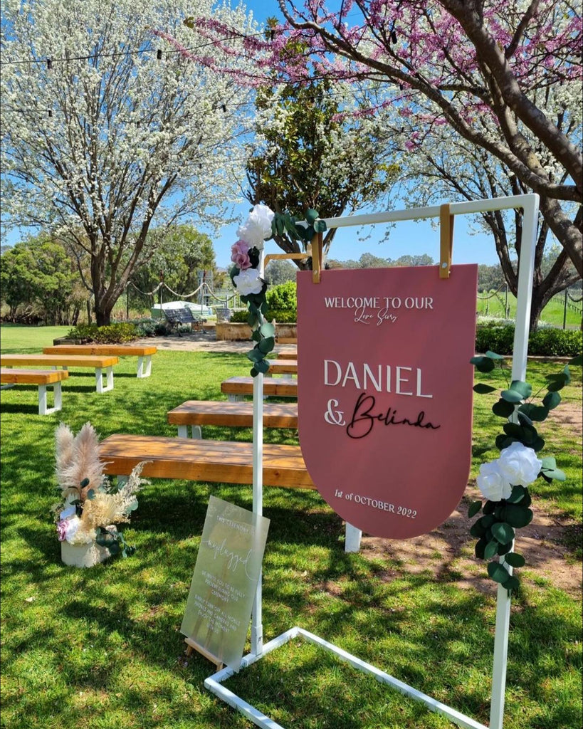 Two Daisies Creative