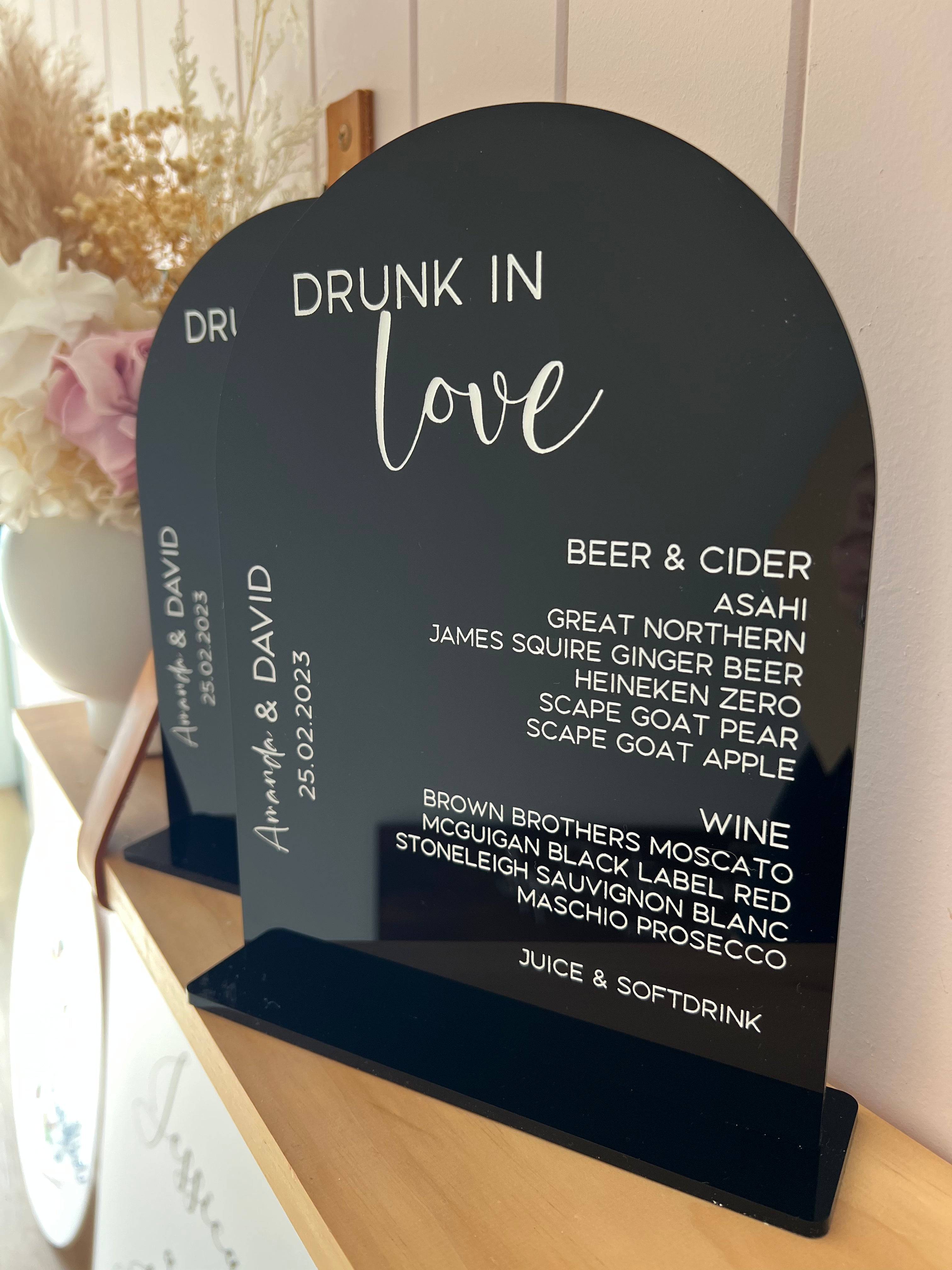 Bar signs 2D – Two Daisies Creative