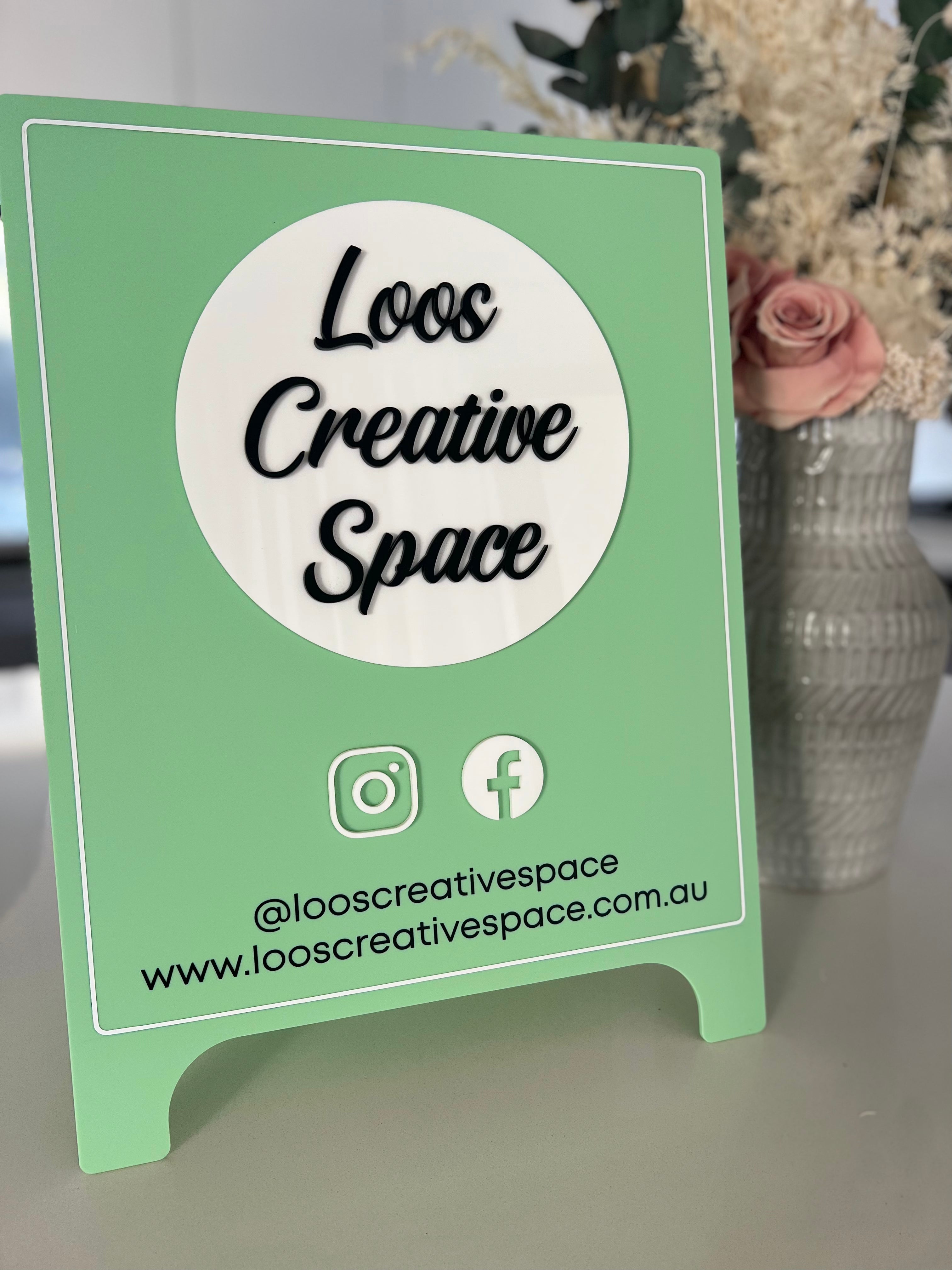 Customised A frame sign – Two Daisies Creative